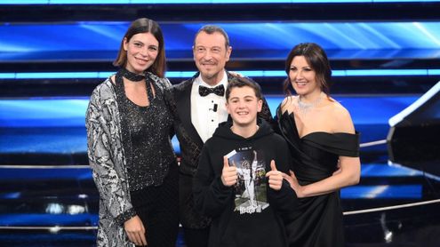 Chi sono i figli di Amadeus e Giovanna Civitillo: Alice e José Alberto ...