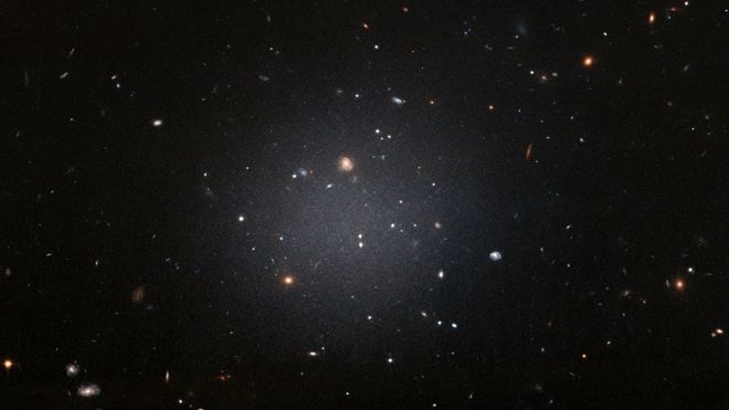 La galassia Dragonfly 44 è ancora un mistero - Le Scienze